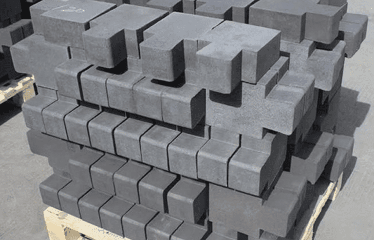Advantages of Silicon Carbide in Refractory Materials – GREAT ABRASIVE